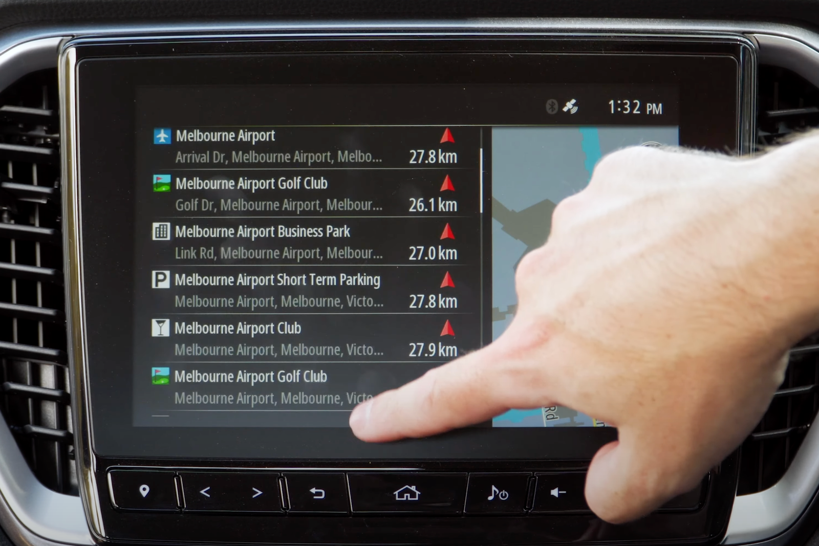2021 Isuzu D-Max infotainment review | CarExpert