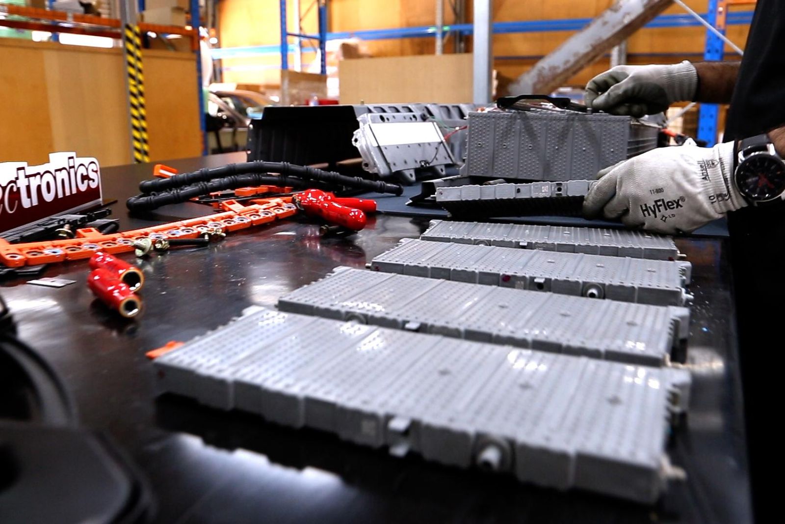 EV battery longevity concerns unfounded, study finds | CarExpert