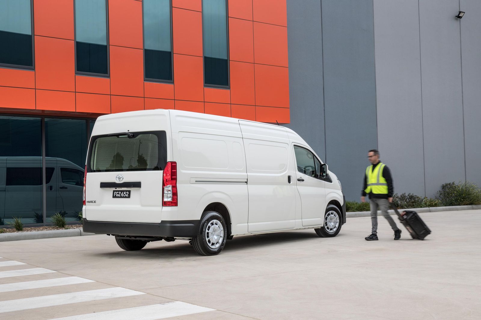 2023 Toyota HiAce price and specs | CarExpert