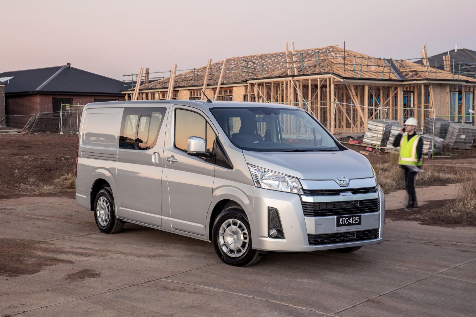 2021 Toyota HiAce price and specs | CarExpert