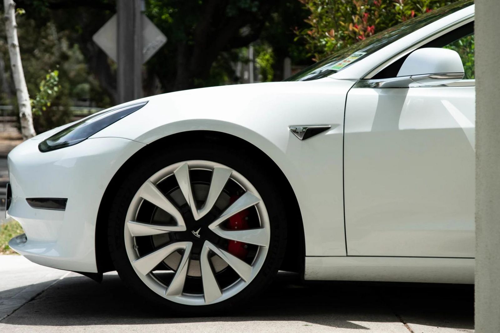 2021 Tesla Model 3 price drops below $60,000 | CarExpert