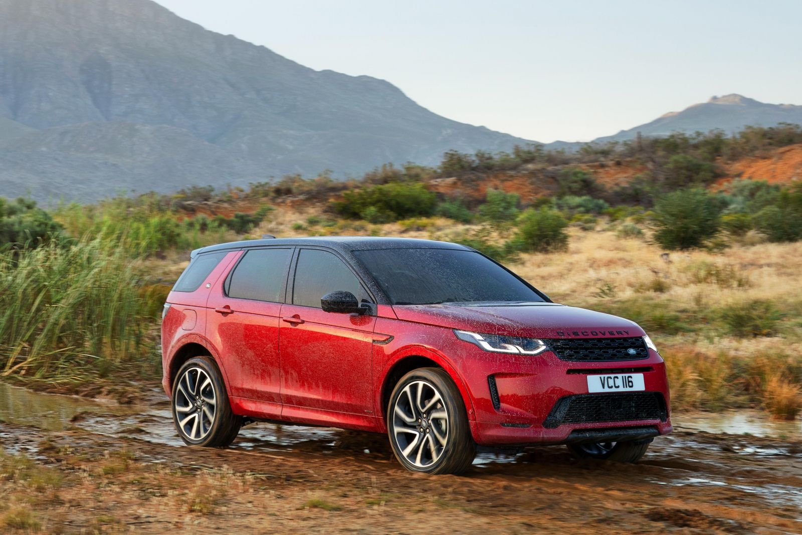 2022 Land Rover Discovery Sport price and specs | CarExpert
