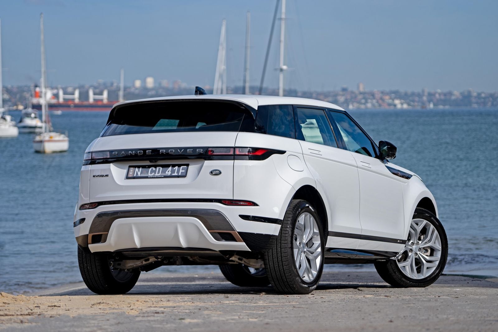 2022 Range Rover Evoque price and specs | CarExpert