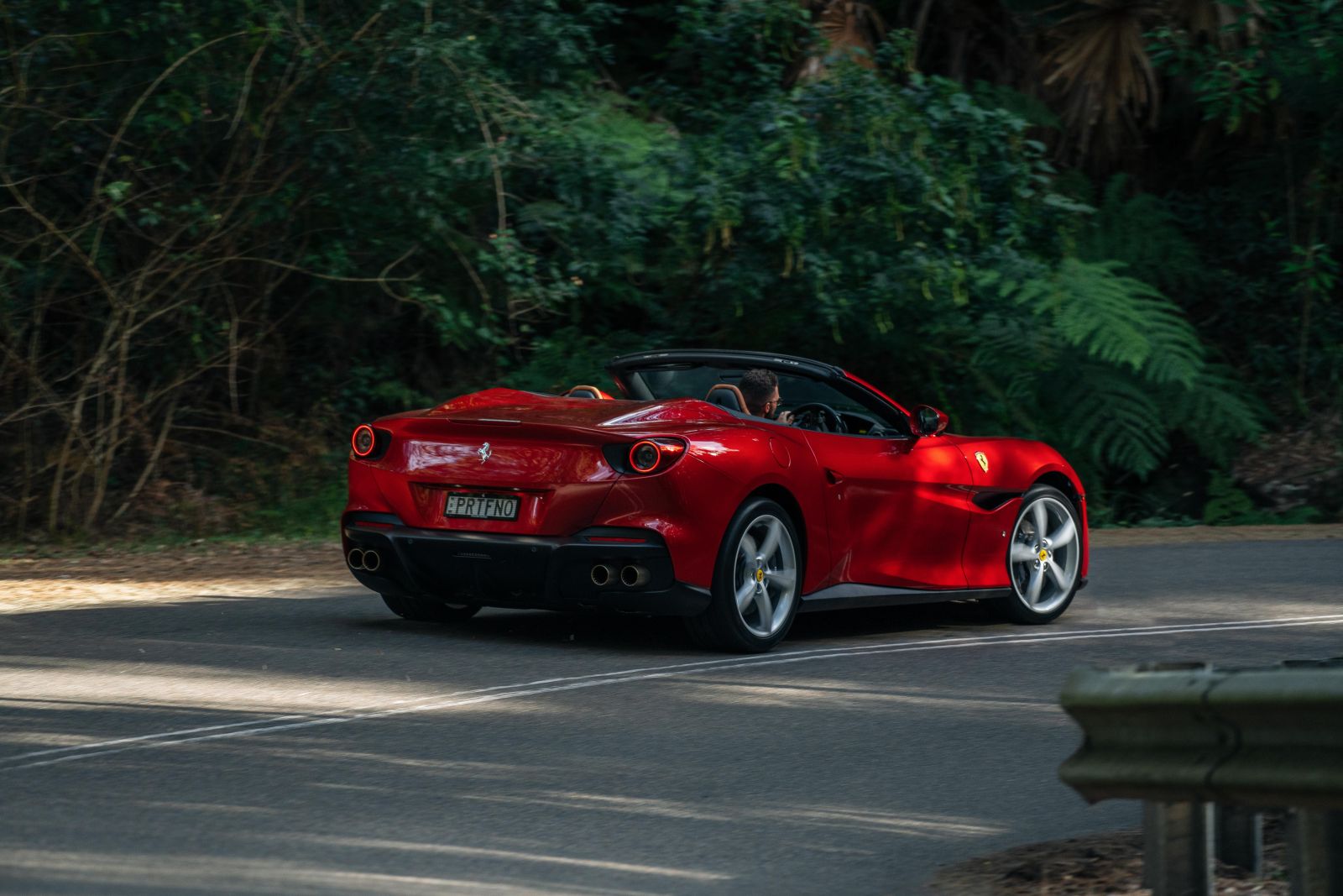 Ferrari's new drop-top grand tourer spells end for familiar model ...