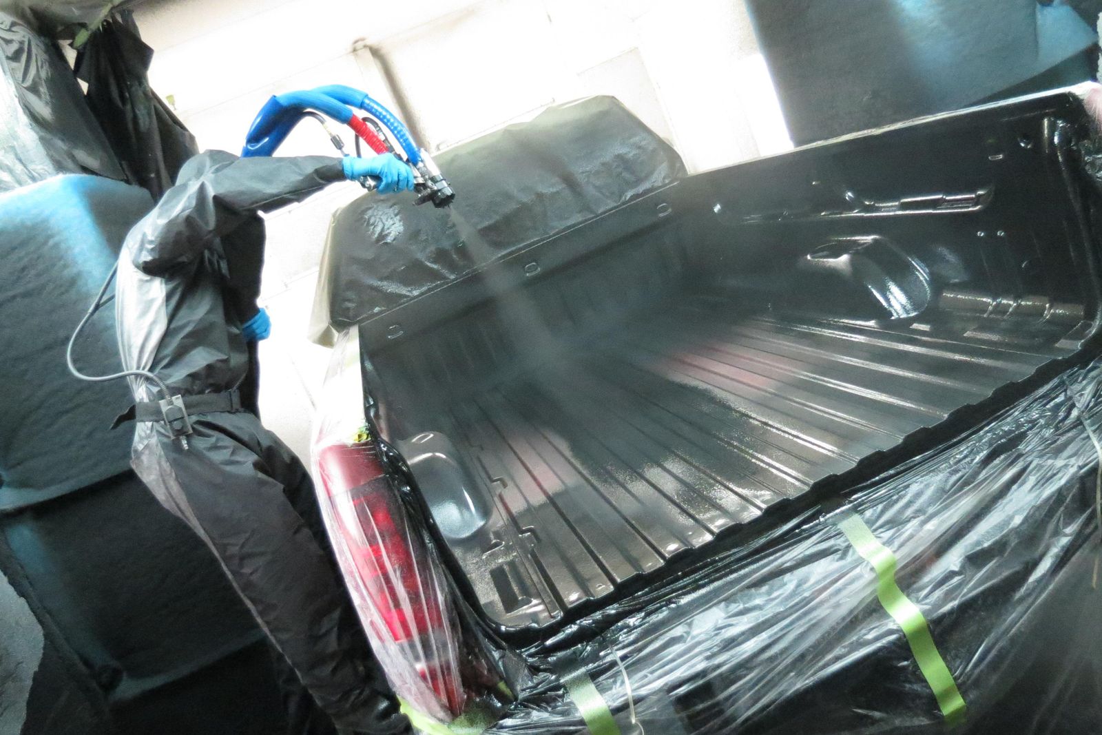 Different ways to protect your ute's tub | CarExpert