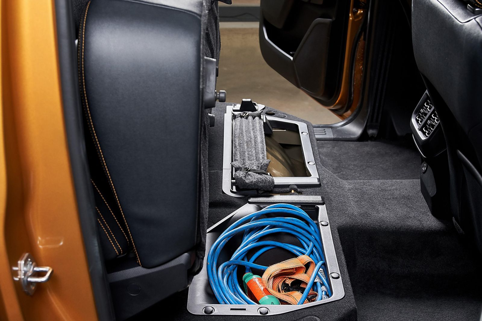 2022 Ford Ranger's clever tub details | CarExpert