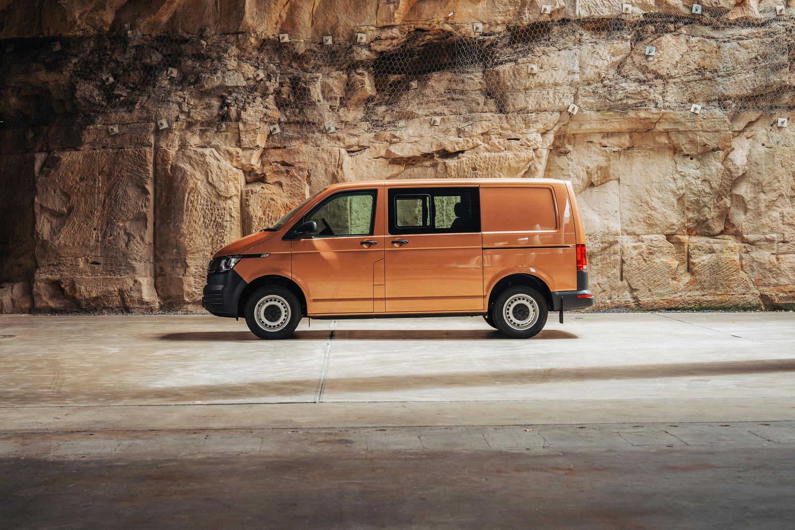 2022 Volkswagen Transporter price and specs | CarExpert