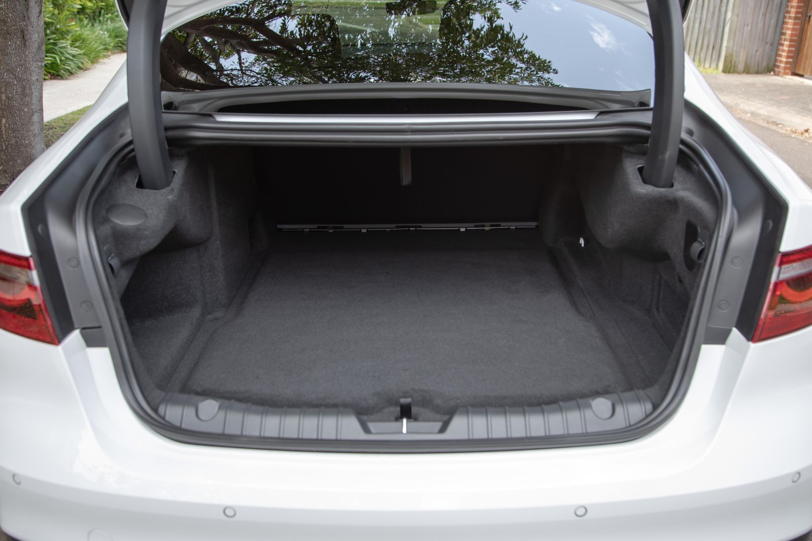 The large cars with the most boot space in Australia | CarExpert