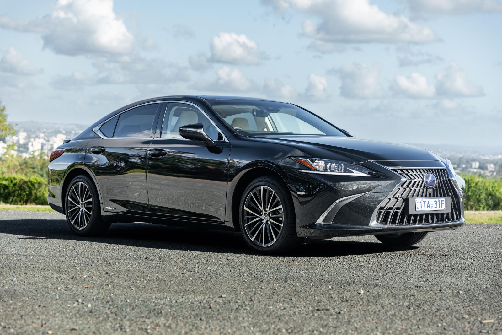 2022 Lexus ES300h Luxury review | CarExpert
