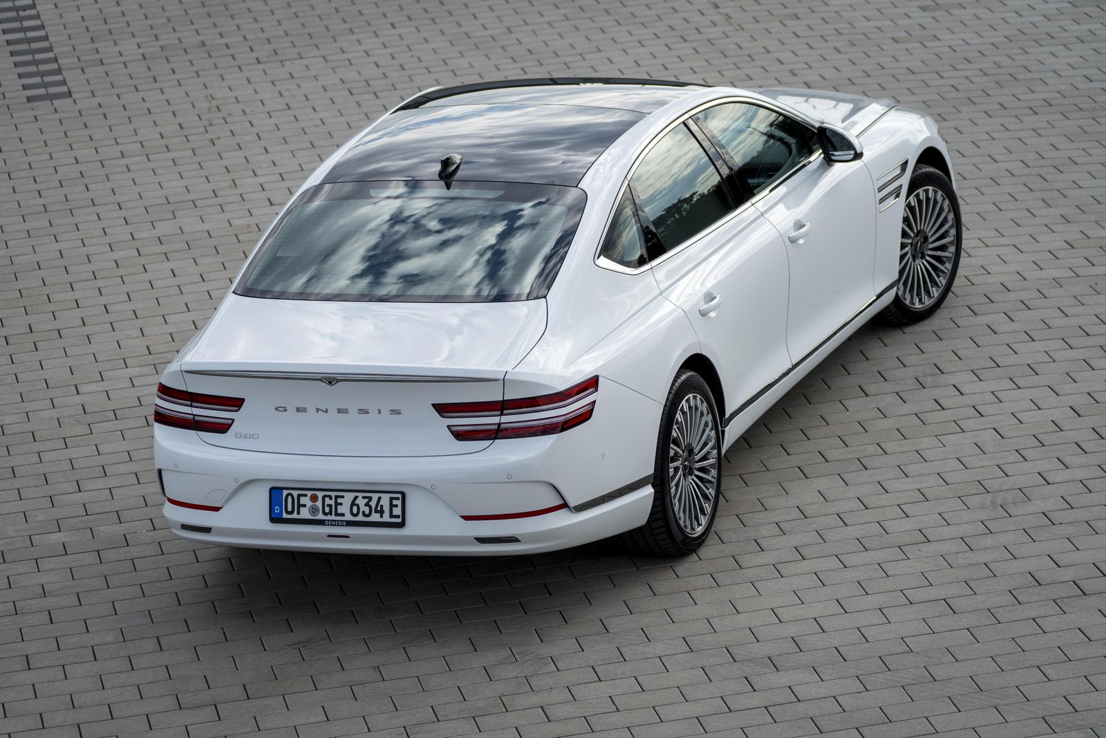 2023 Genesis Electrified G80 price and specs | CarExpert