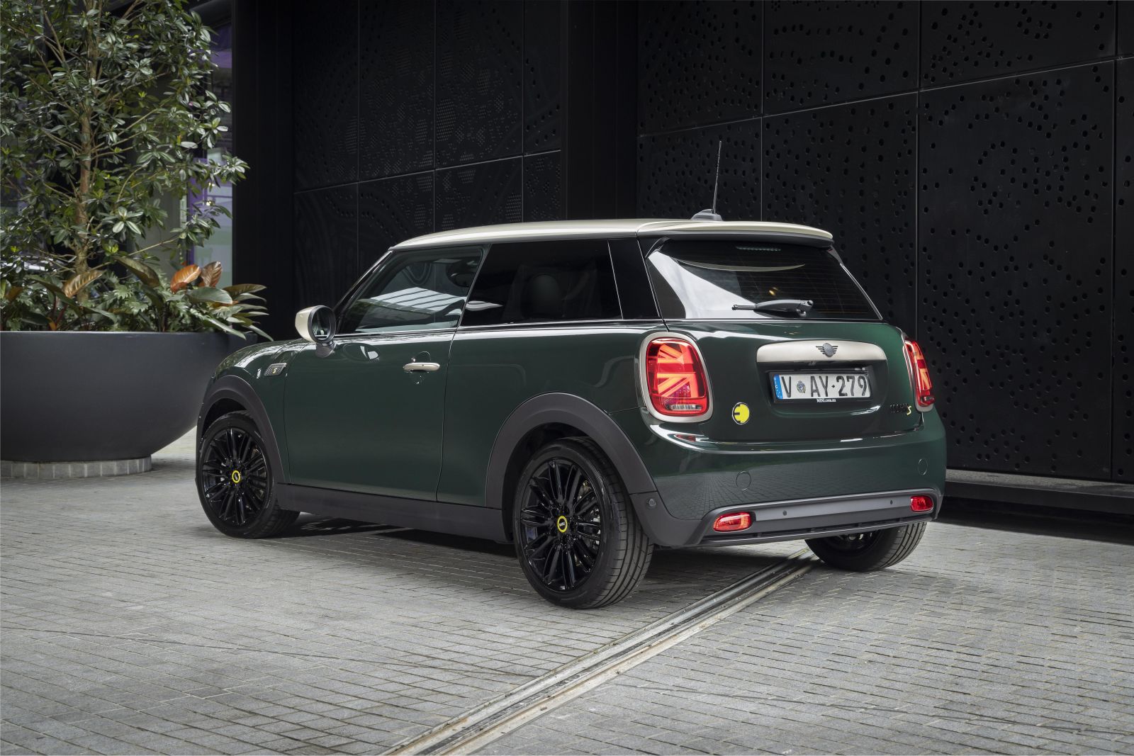 Mini Cooper Ev Recalled Due To Fire Risk Carexpert
