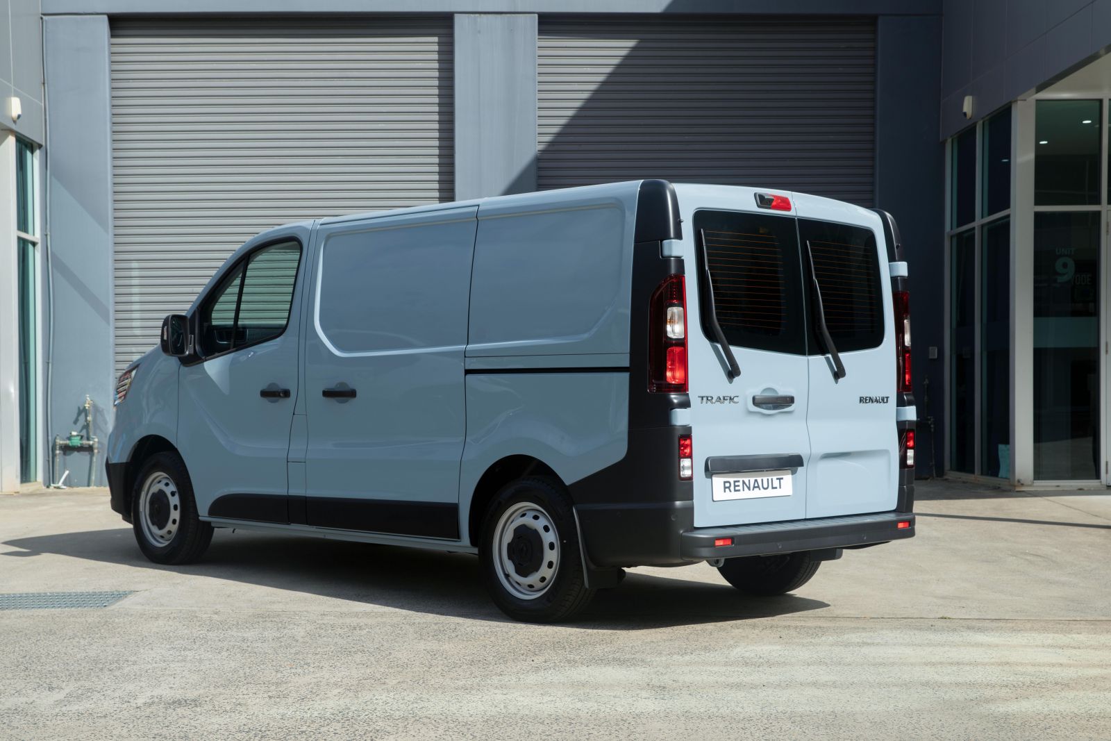 2023 Renault Trafic price and specs: Higher prices, more safety kit ...