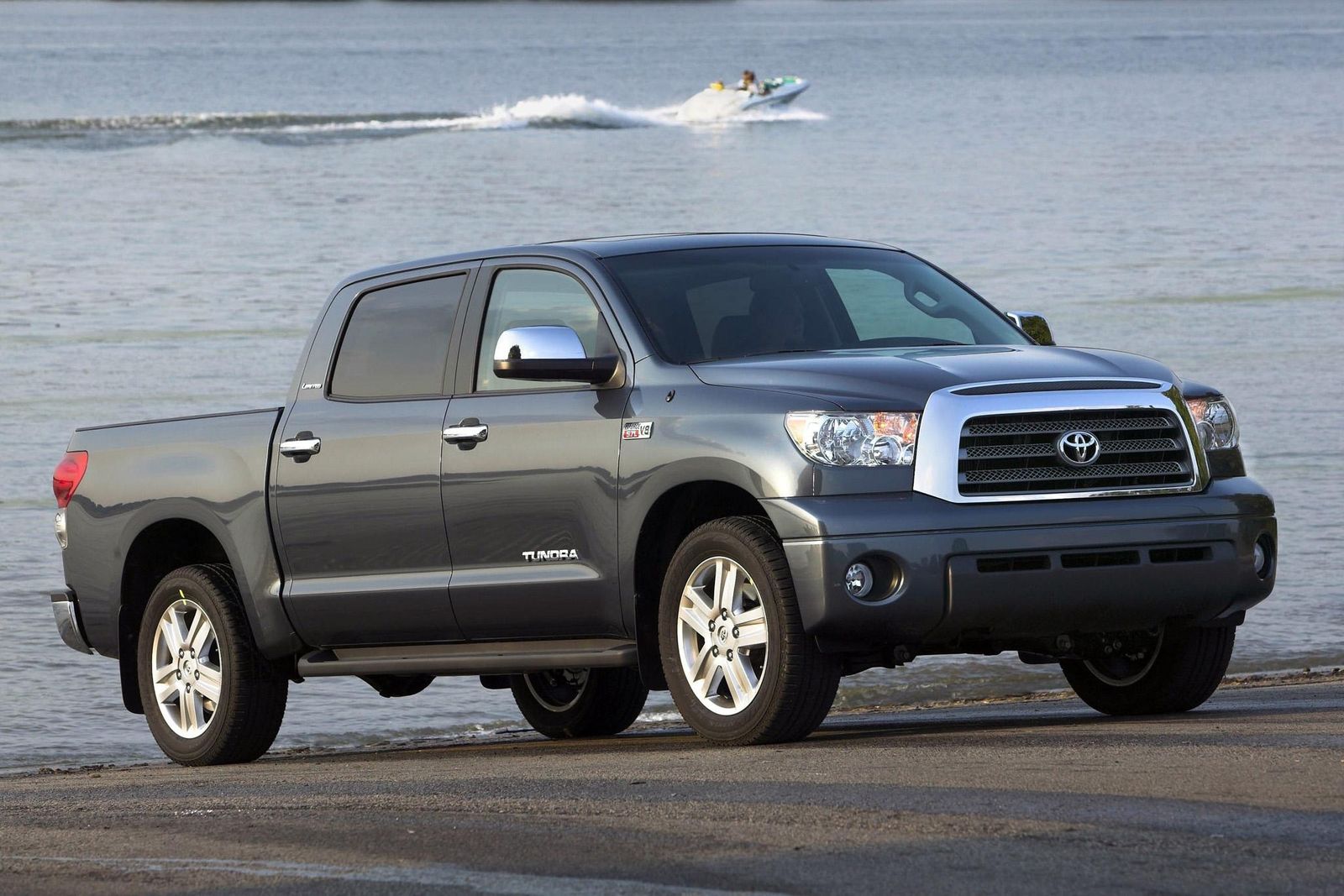 Toyota Tundra: A history of Japan's Ford F-150 rival | CarExpert