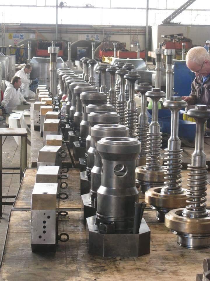 This 107,390hp (80,080kW) engine is the most powerful diesel ever made ...