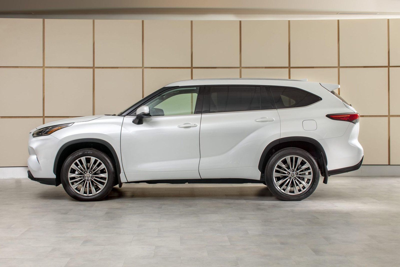 2023 Toyota Kluger: Turbo engine, pricing and updates detailed | CarExpert