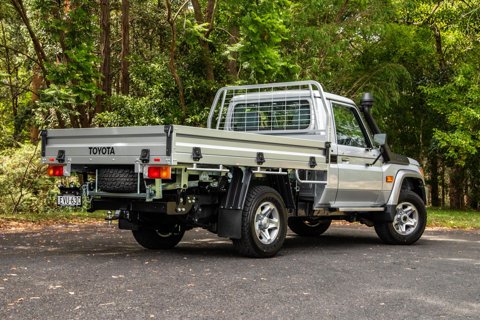 2023 Toyota LandCruiser 70 Series review | CarExpert