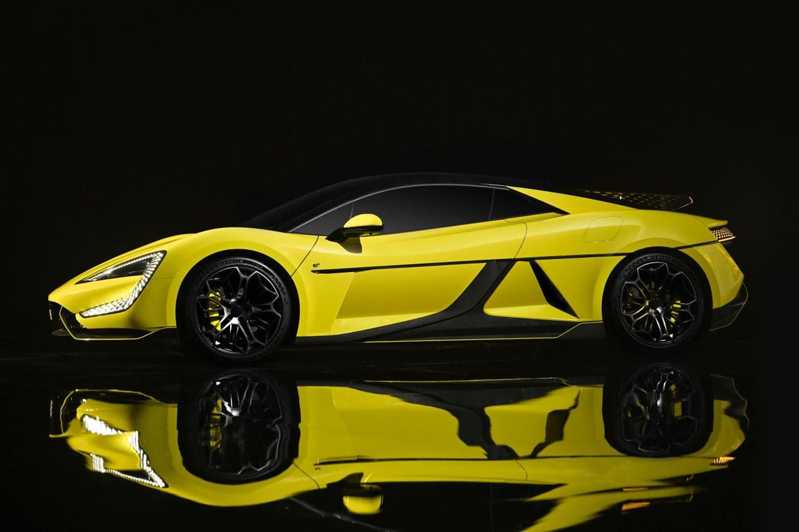 BYD's Yangwang reveals U9 electric supercar | CarExpert
