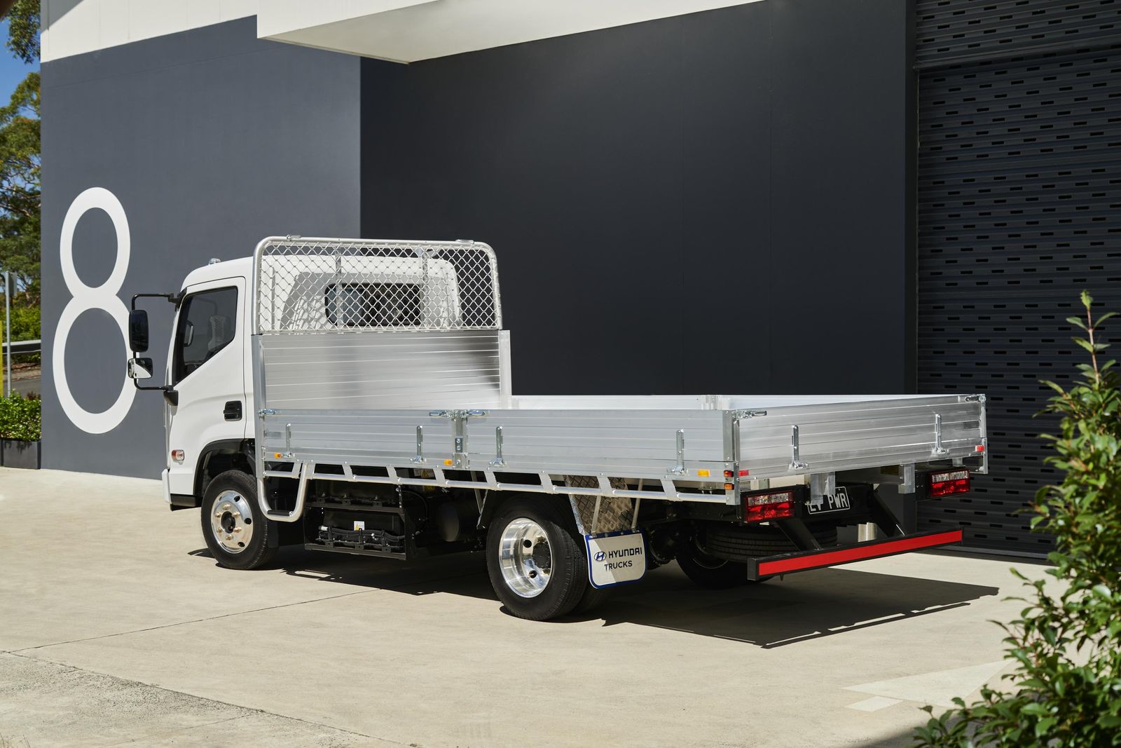 Hyundai Australia launching EV truck, hydrogen prime mover under study ...