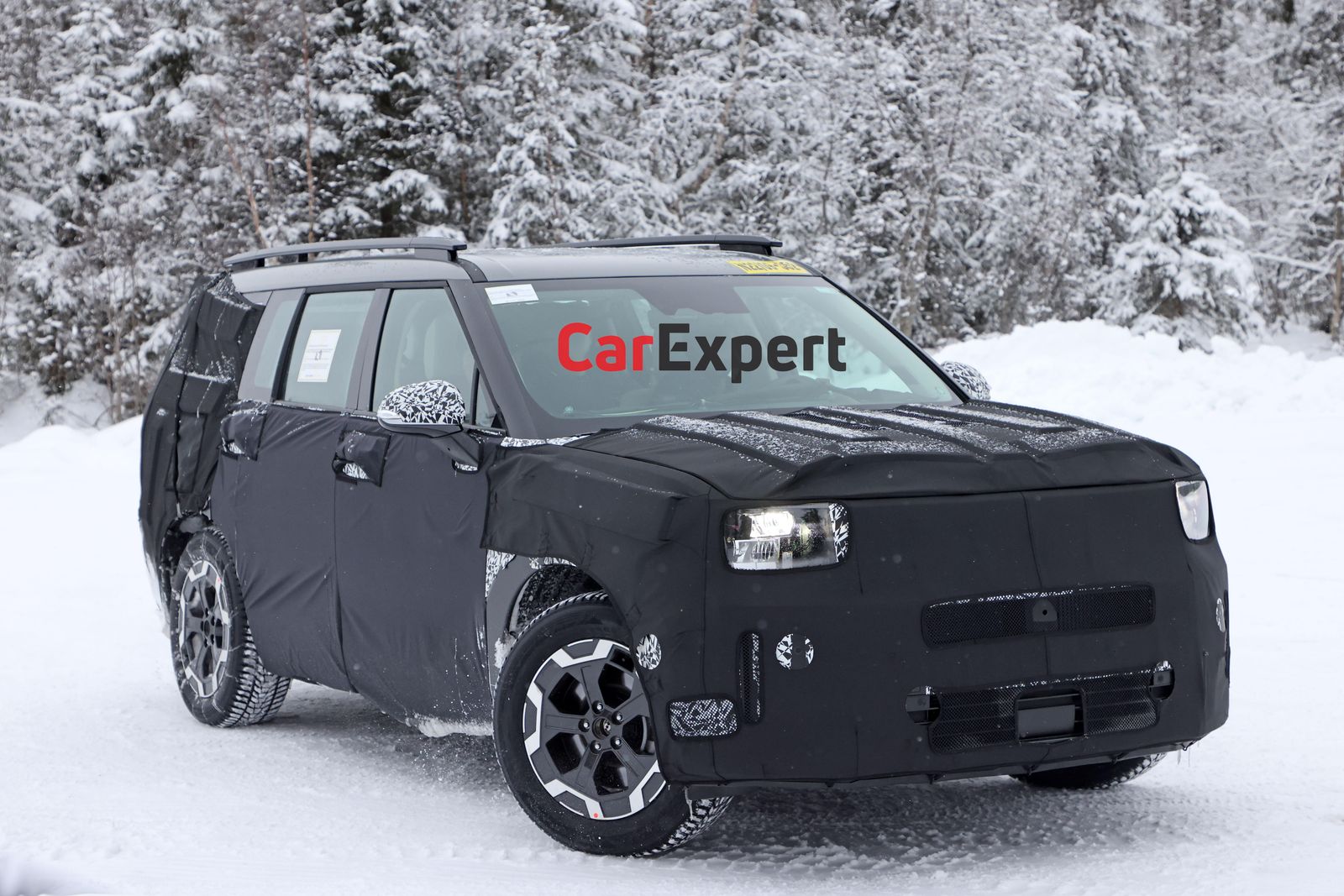 Radically redesigned Hyundai Santa Fe takes shape | CarExpert