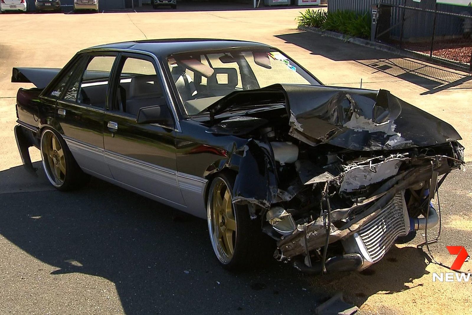 Mechanic crashes customer's $150k car into 3 parked cars during 'test ...
