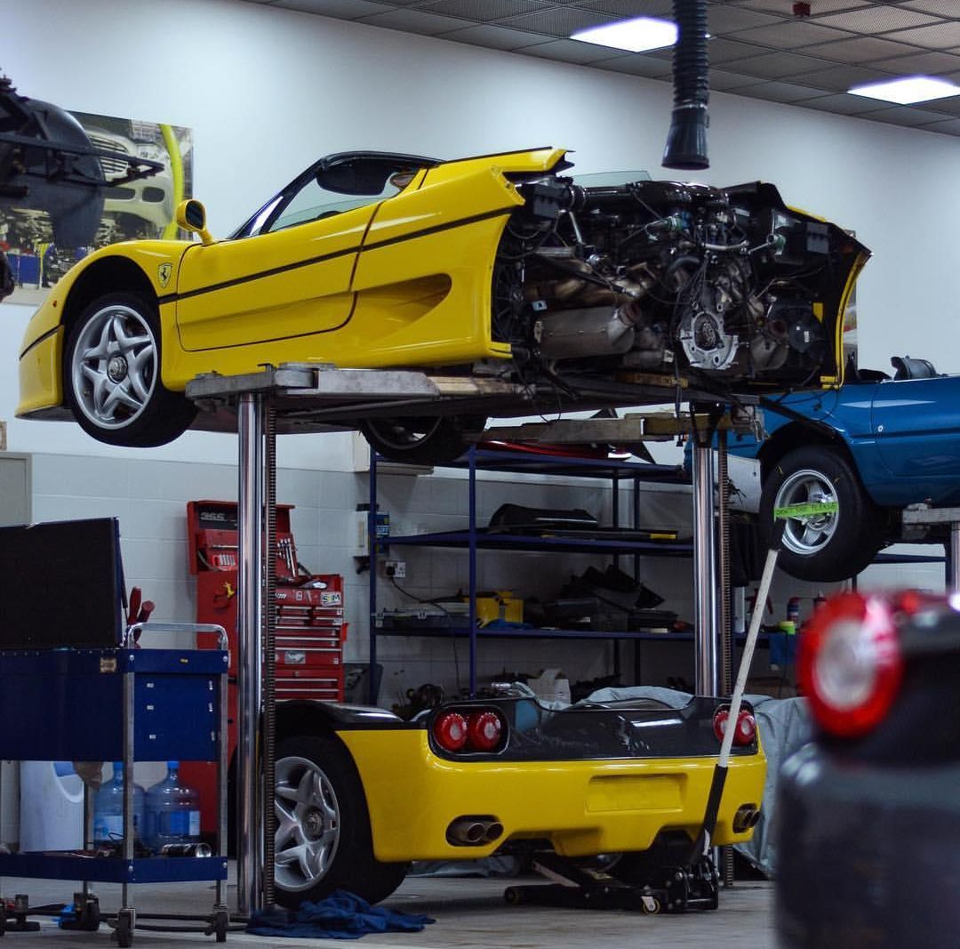 Unveiling the secrets of a Ferrari F50: How complicated is it to repair ...