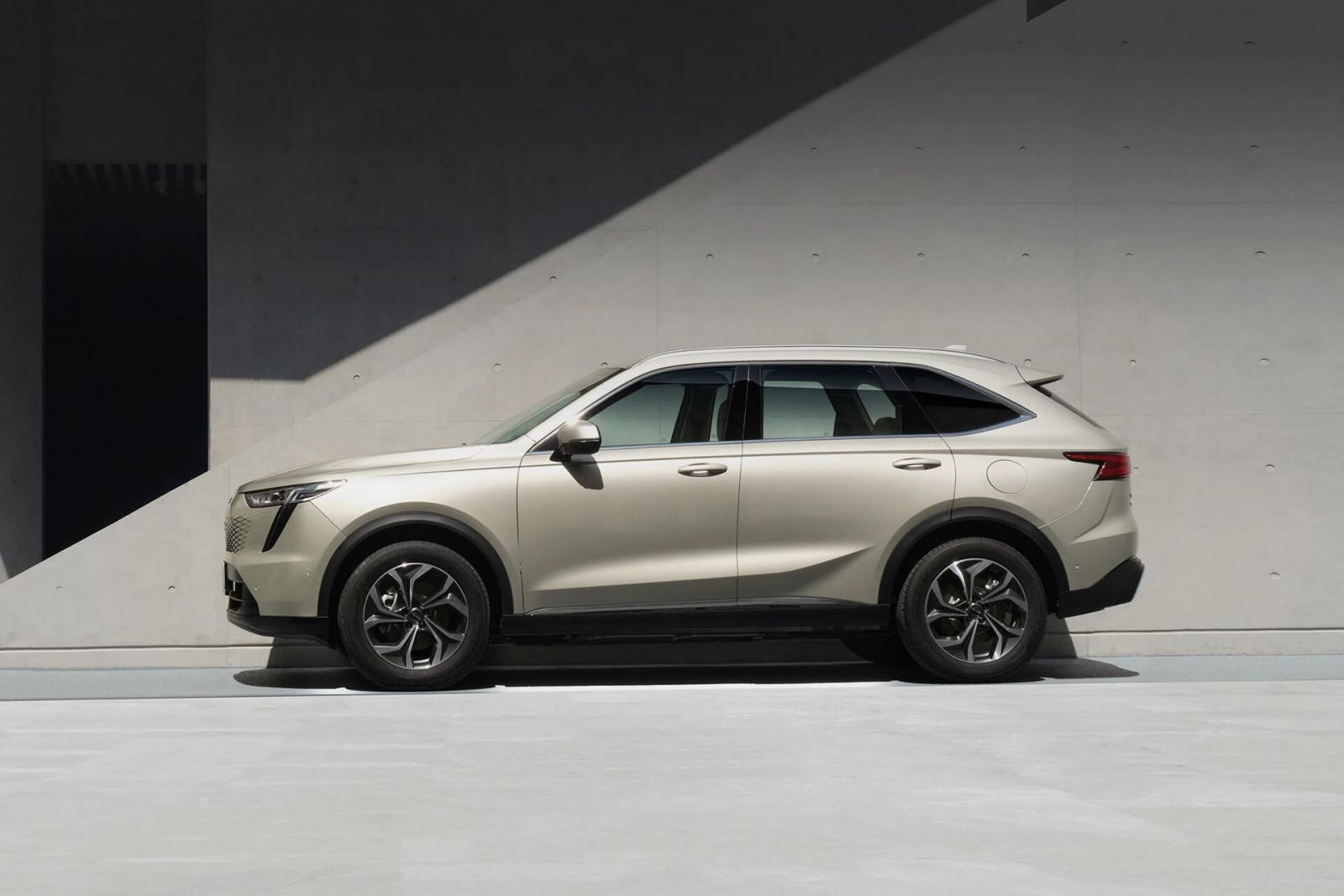 New Santa Fe-sized Haval SUV debuting latest hybrid tech | CarExpert