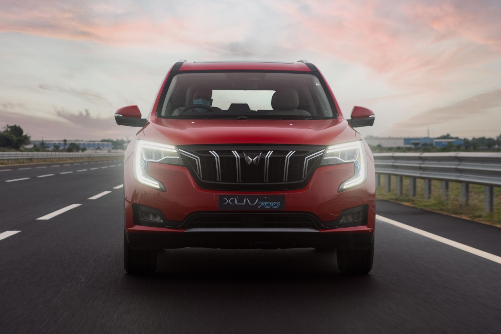 2023 Mahindra XUV700 price and specs | CarExpert