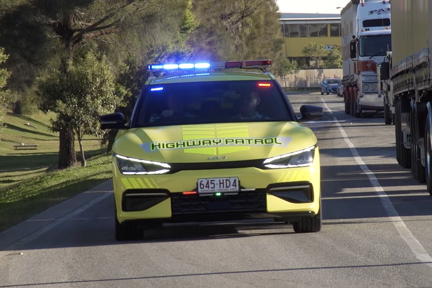 Queensland Police's first electric car will smoke your Commodore ...