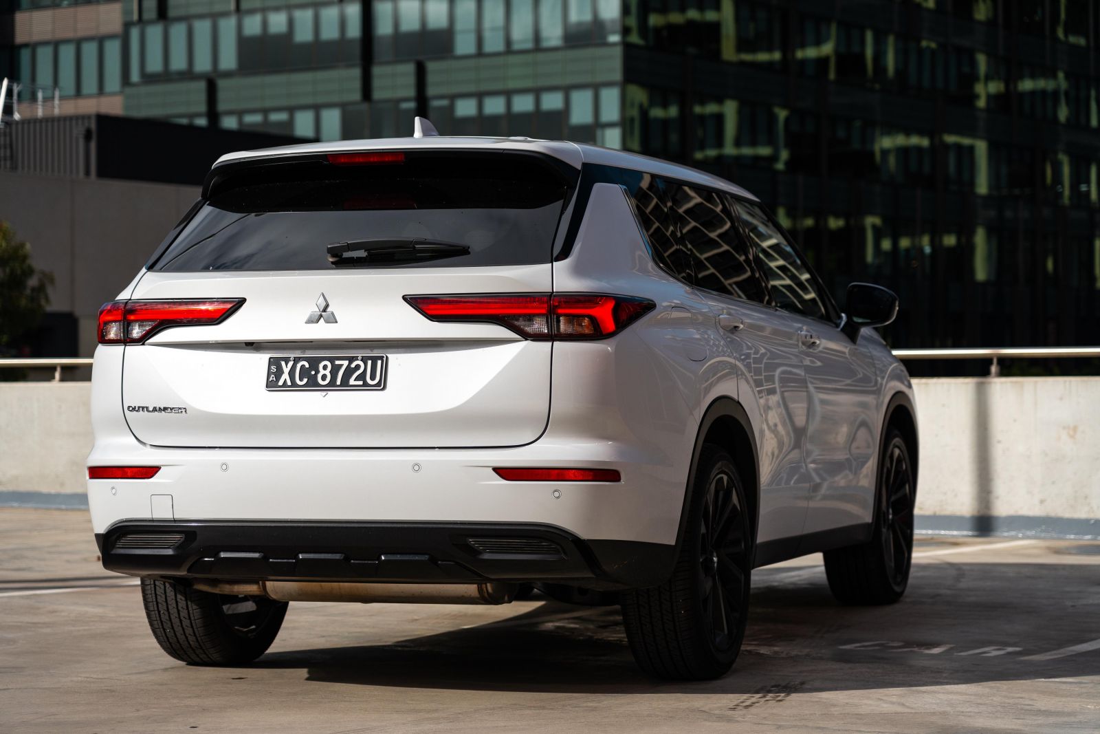 2025 Mitsubishi Outlander review | CarExpert