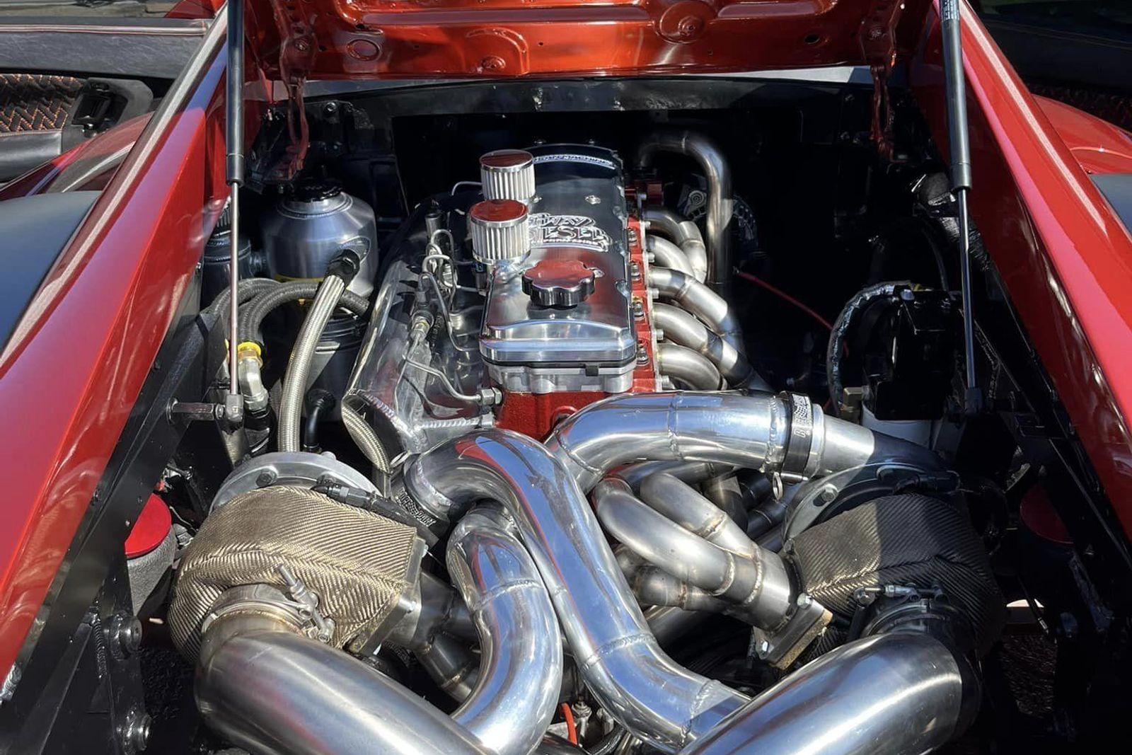 This guy shoehorned a twin-turbo Cummins diesel into his Lamborghini ...