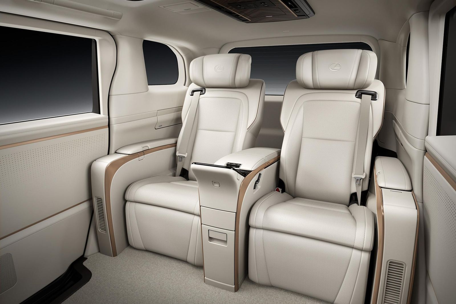 2024 Lexus LM: Business class people mover commands first class price ...