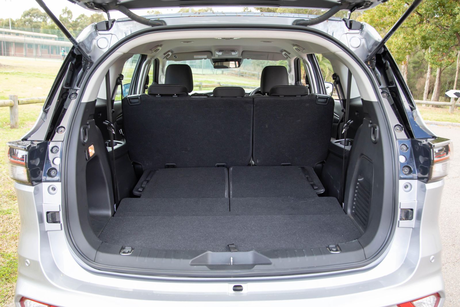 The large SUVs with the most boot space in Australia | CarExpert