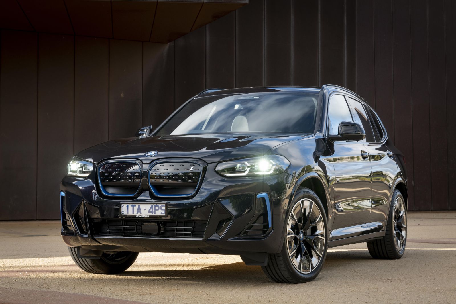 2024 BMW iX3 price and specs | CarExpert