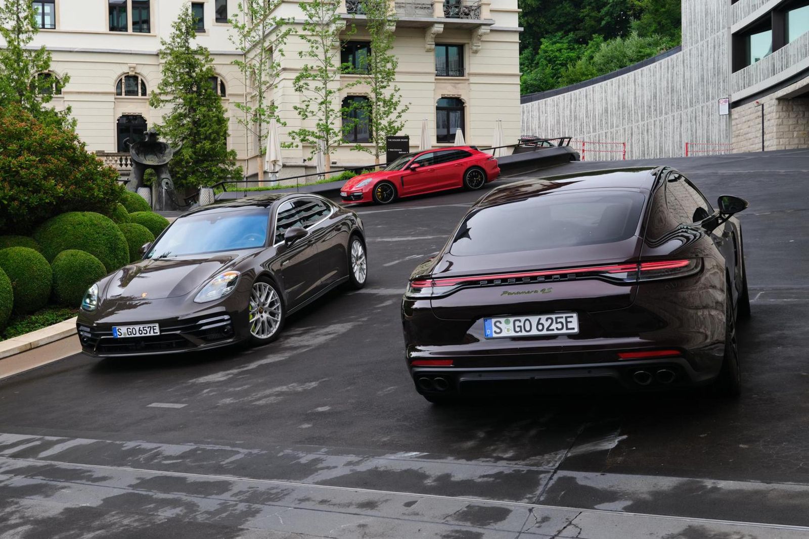 Next-gen Porsche Panamera gets reveal date, another hybrid | CarExpert
