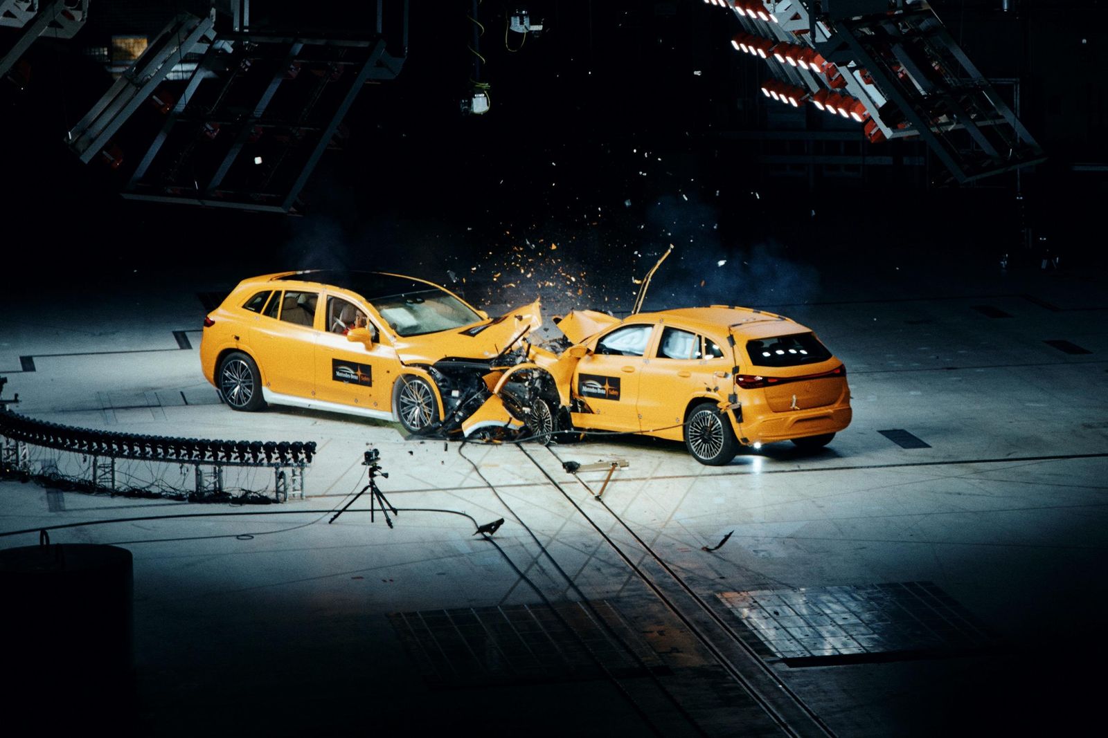 Electric car safety in the spotlight with new crash test | CarExpert