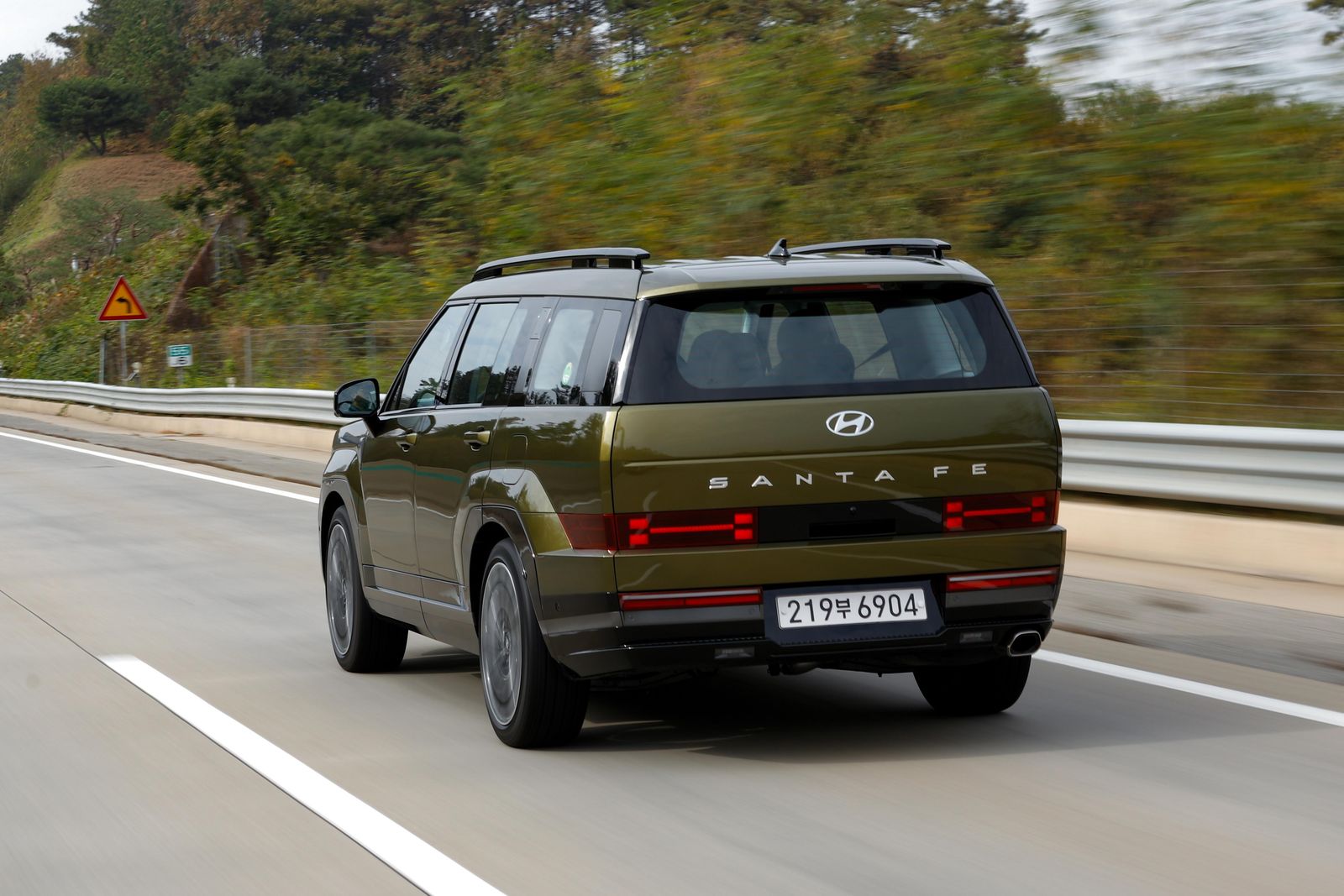 2024 Hyundai Santa Fe one step closer to Australia | CarExpert