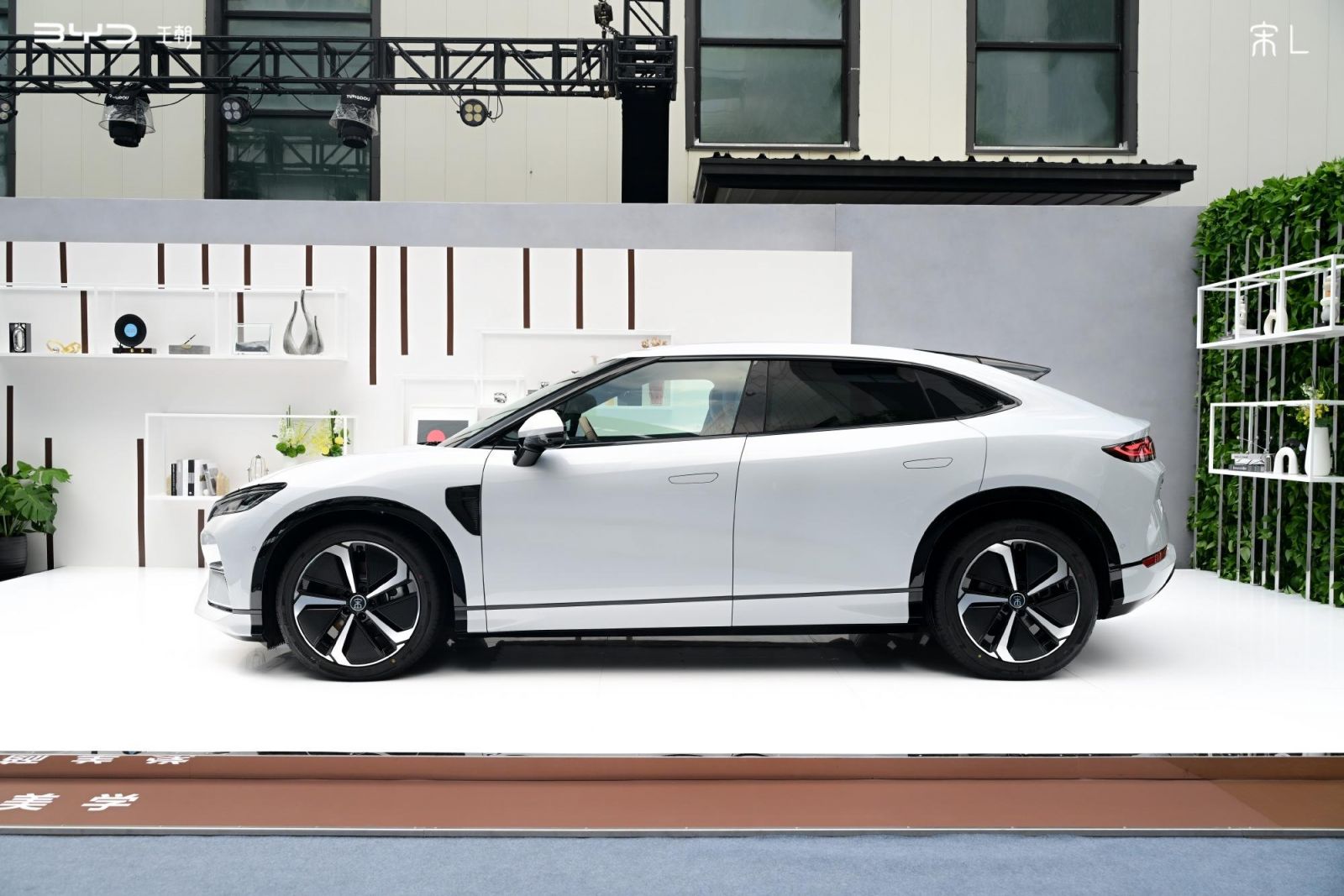 BYD's new Tesla Model Y rival has up to 662km of range | CarExpert
