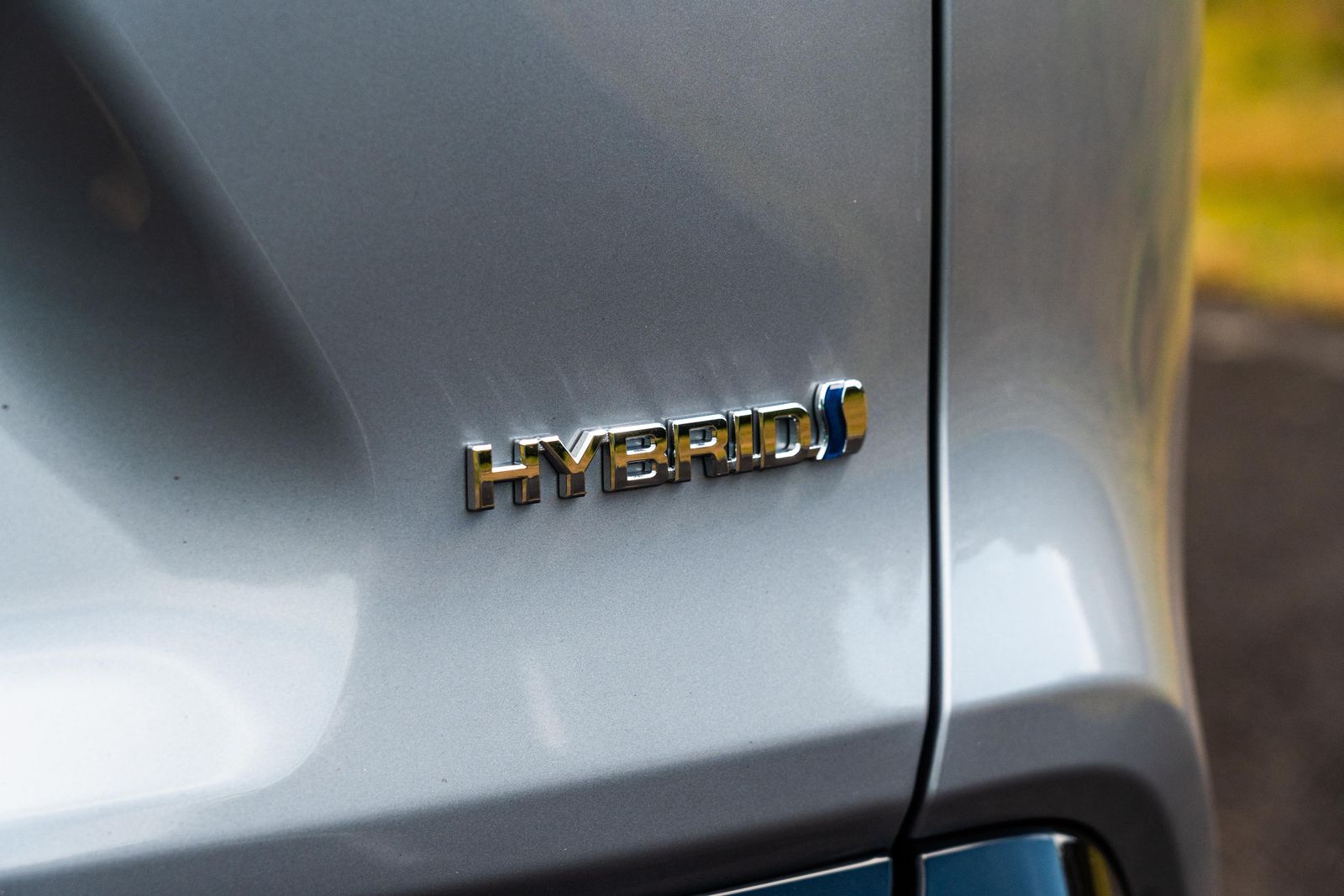 Toyota Australia banking on big hybrid sales boost in 2024 | CarExpert