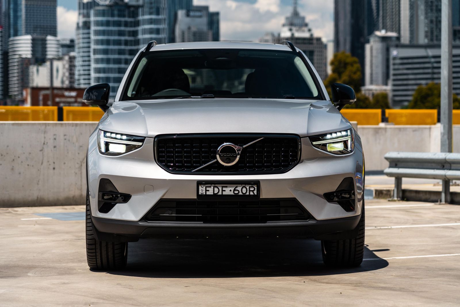 2025 Volvo XC40 review | CarExpert