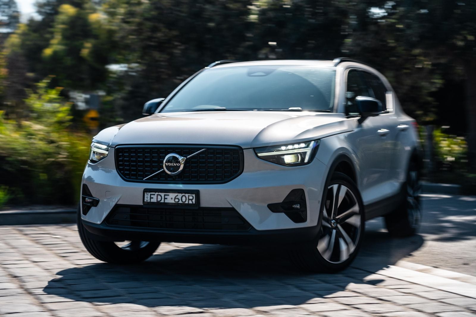 2025 Volvo XC40 review | CarExpert