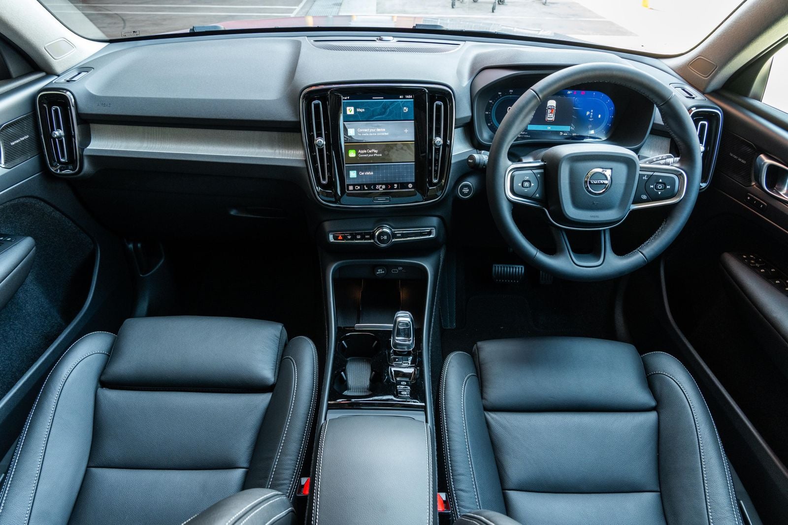 2025 Volvo XC40 review | CarExpert