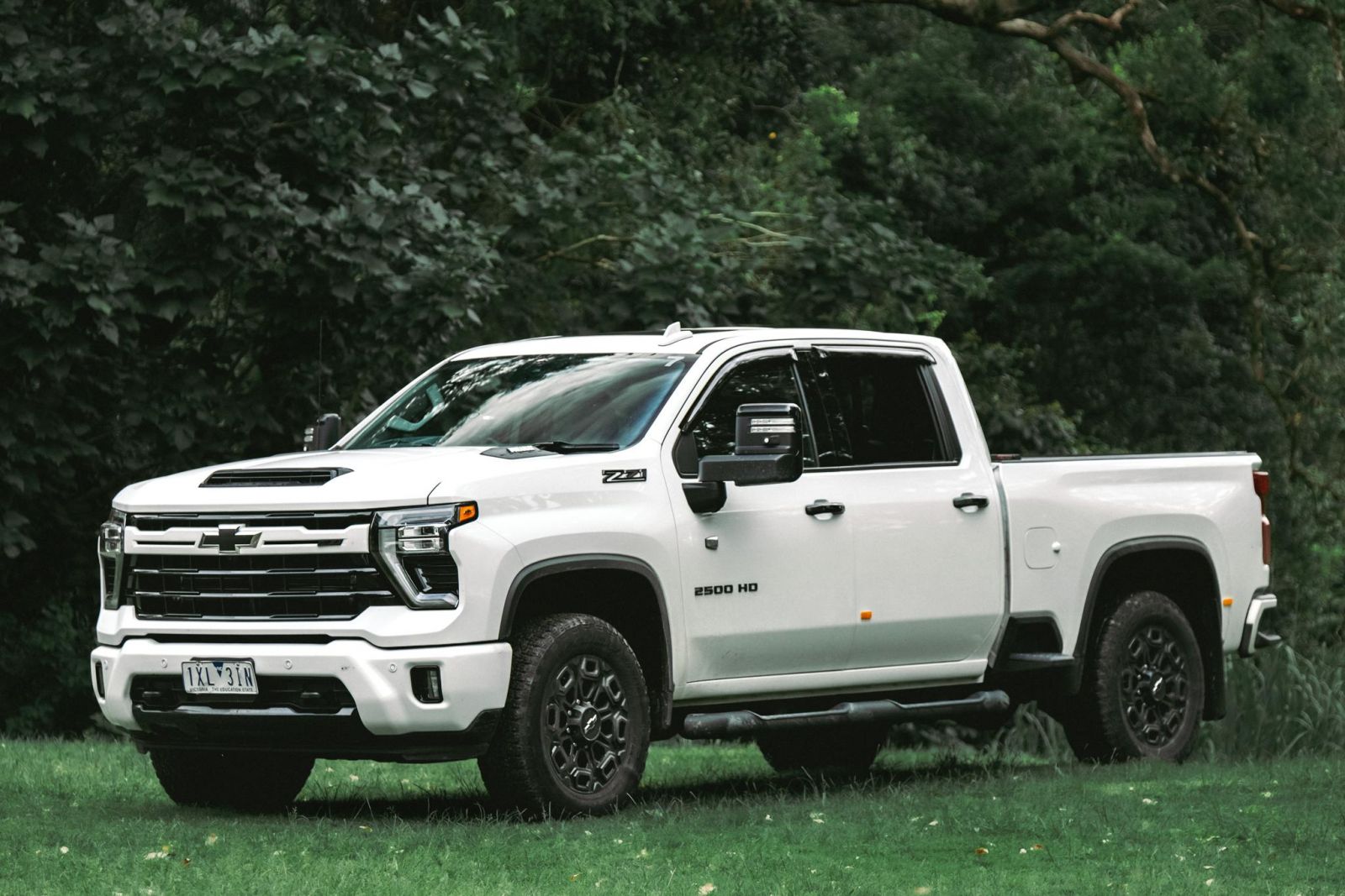 The 10 cheapest new V8-powered cars in Australia | CarExpert