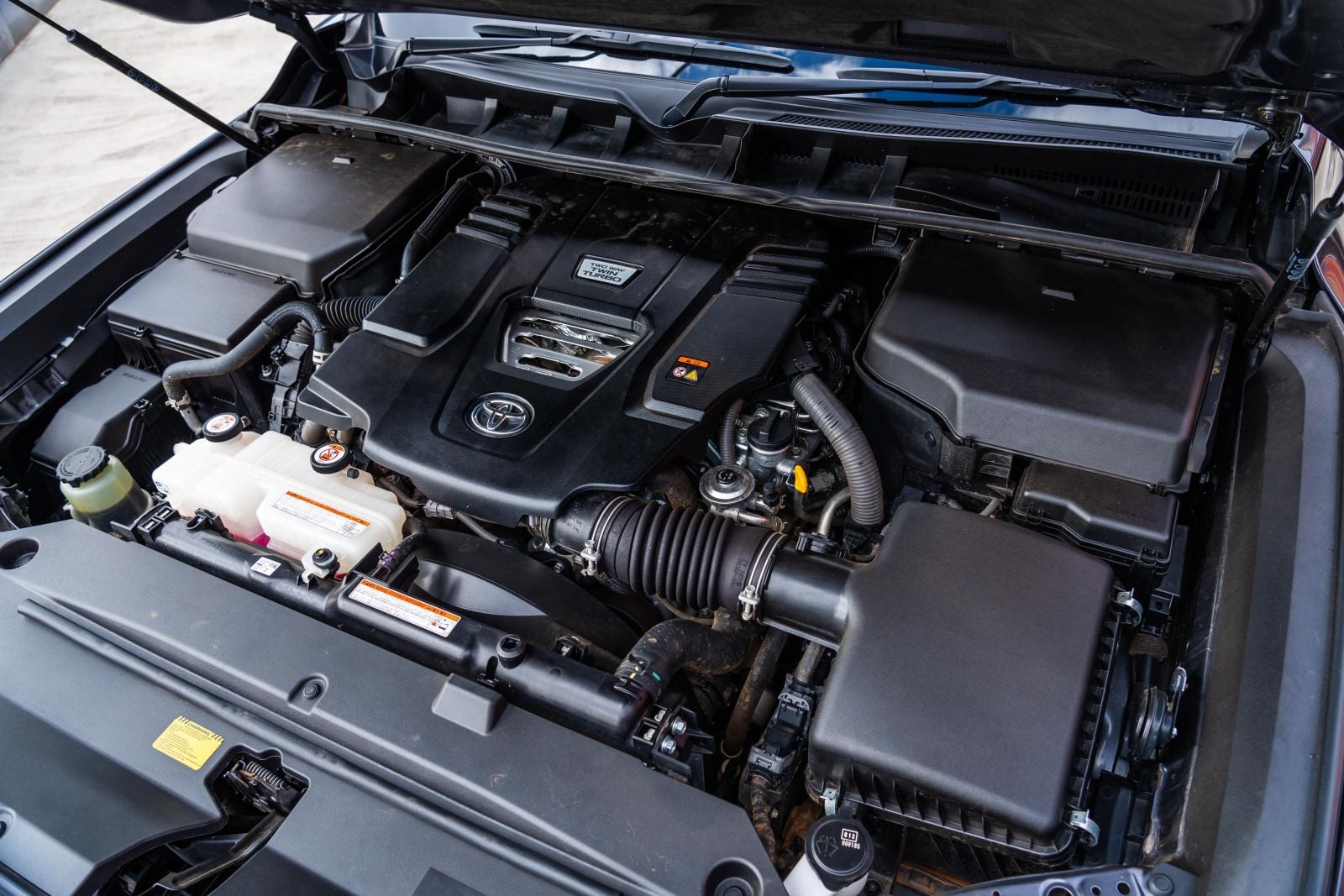 2025 Toyota LandCruiser 300 Series price and specs | CarExpert