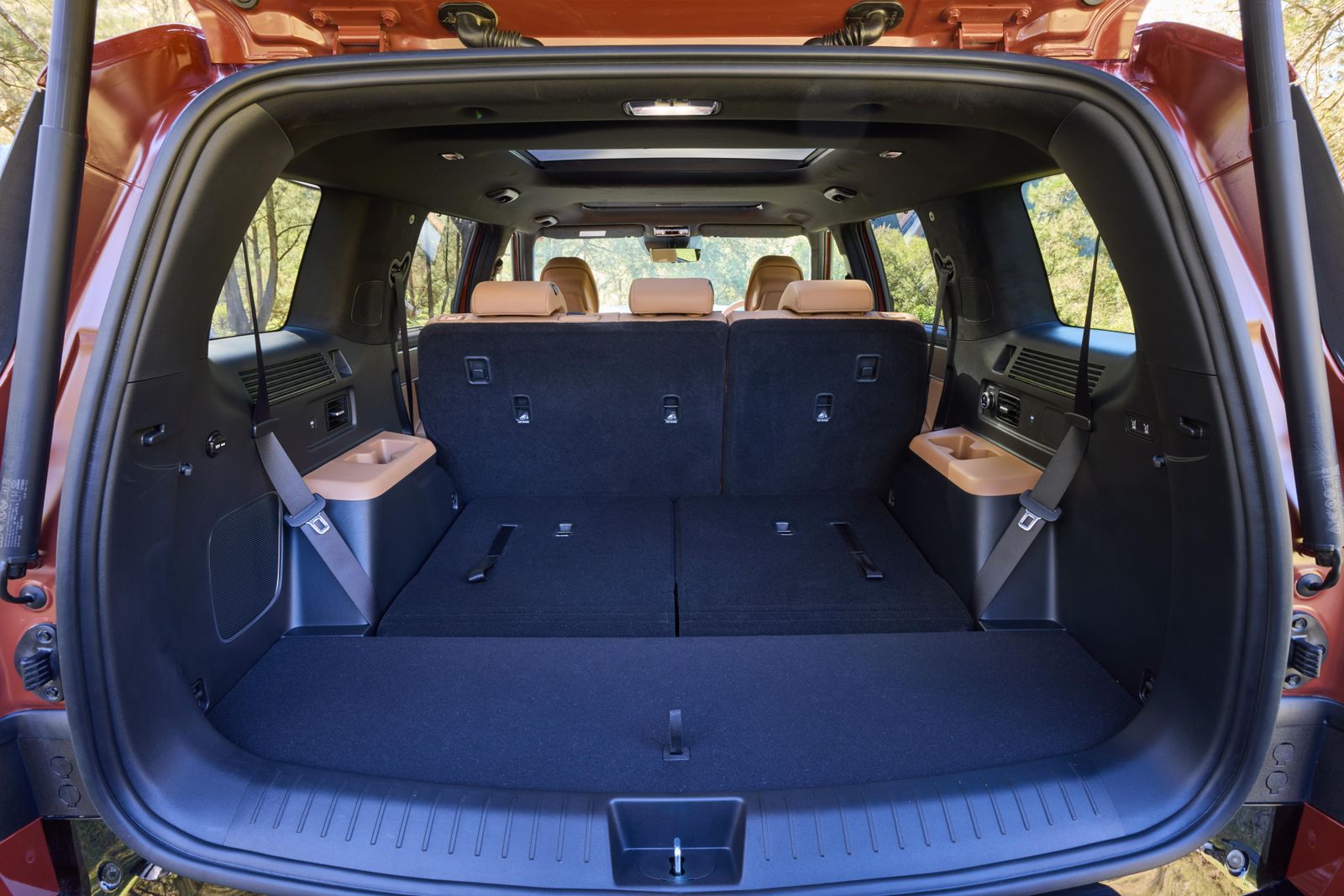 The large SUVs with the most boot space in Australia | CarExpert