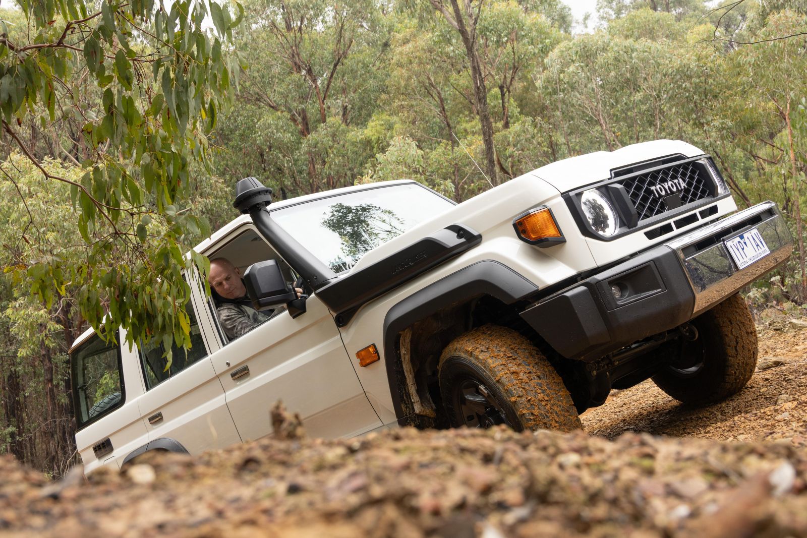 2024 Toyota LandCruiser 70 Series V8 off-road review | CarExpert