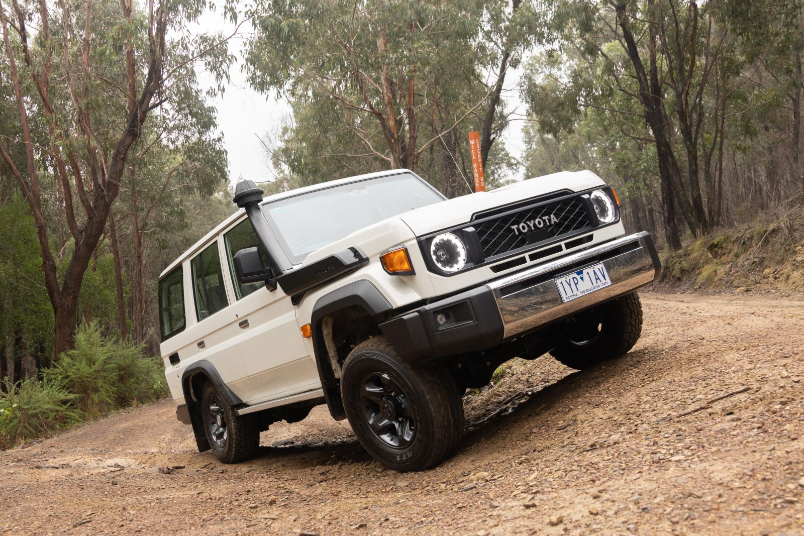 2024 Toyota LandCruiser 70 Series V8 off-road review | CarExpert