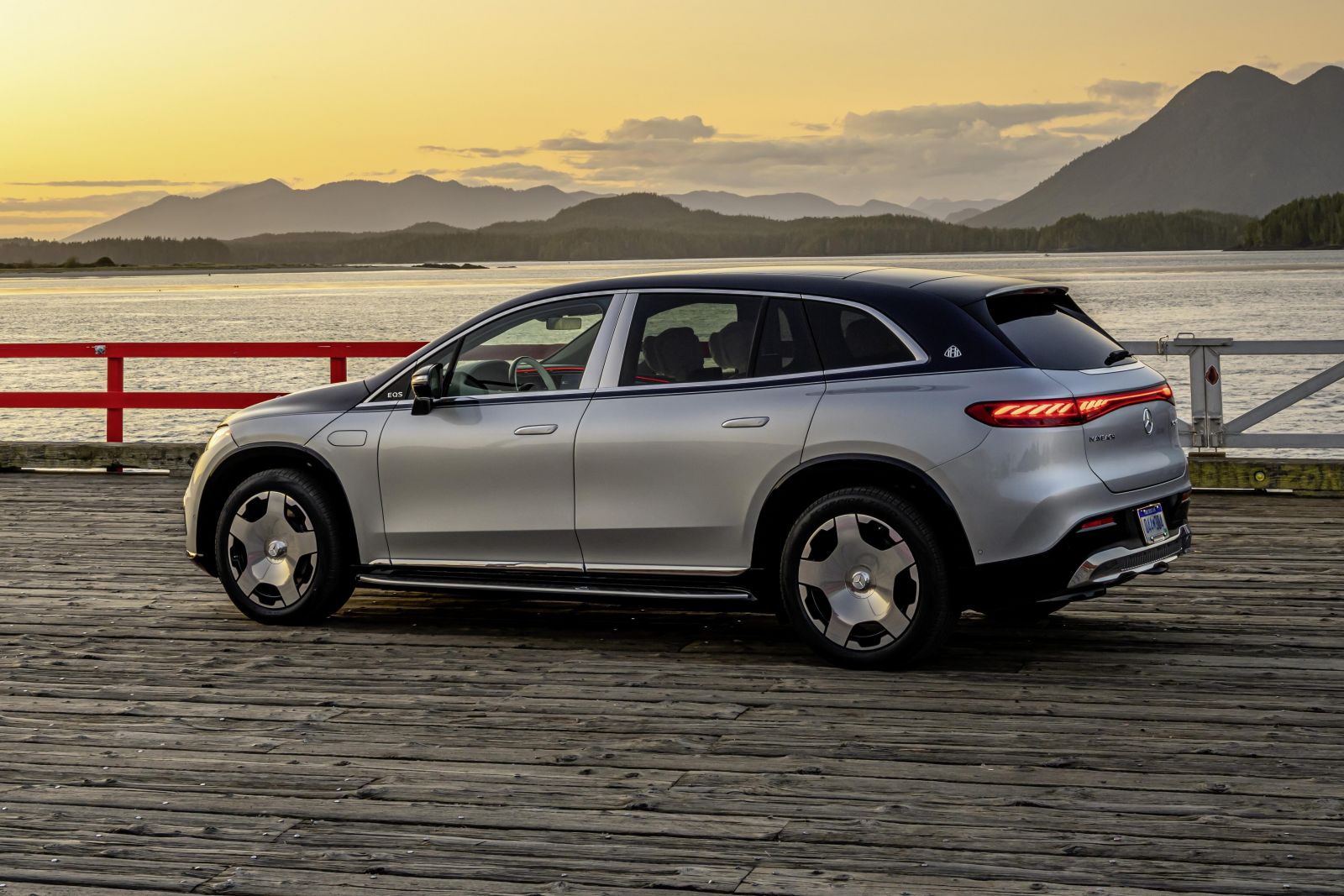 2024 Mercedes-Maybach EQS SUV price and specs | CarExpert