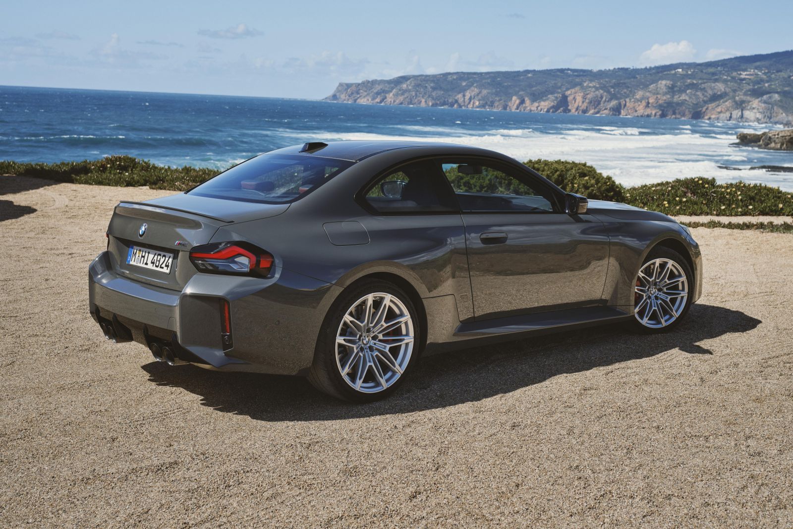 2025 BMW M2 packs more power, colour options | CarExpert