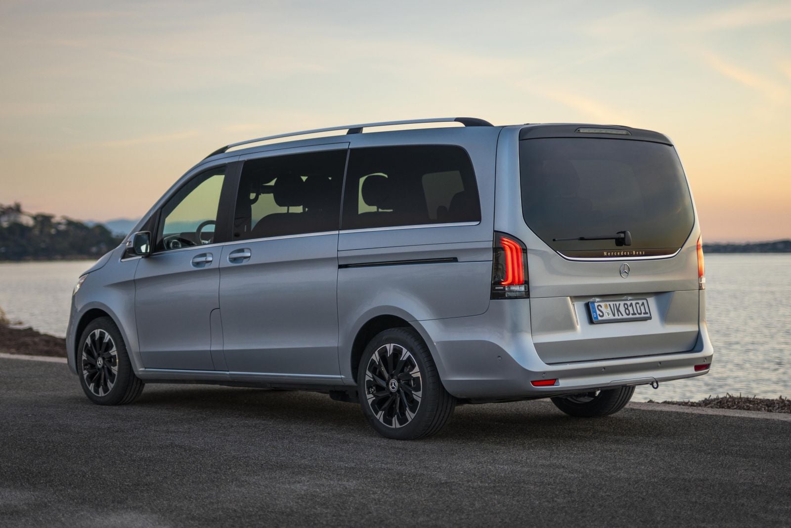 2025 Mercedes-Benz V-Class price and specs | CarExpert