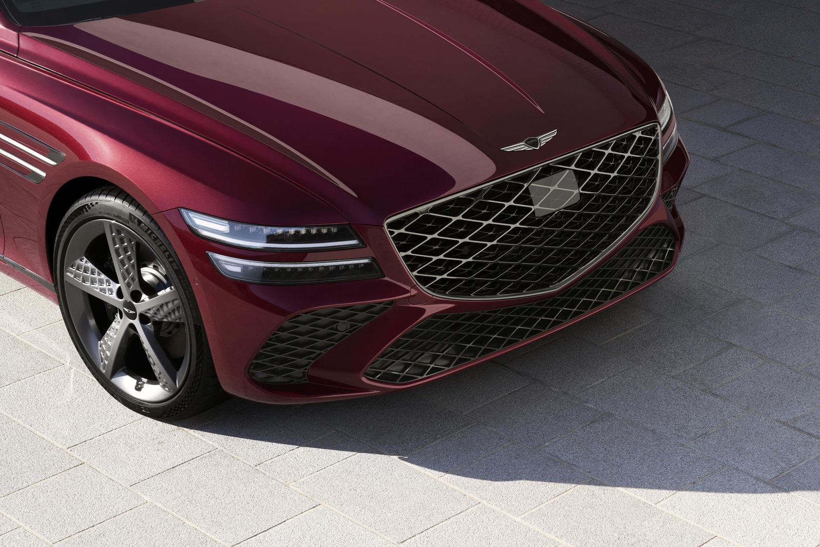 2025 Genesis G80 price and specs | CarExpert